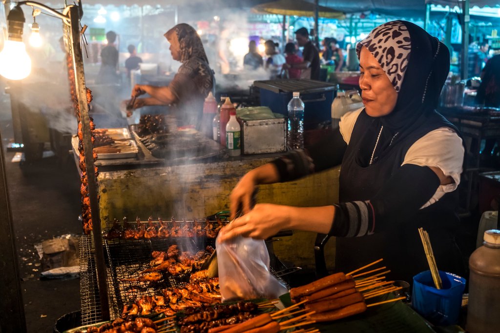 Capturing the Essence of Street Food in Photography